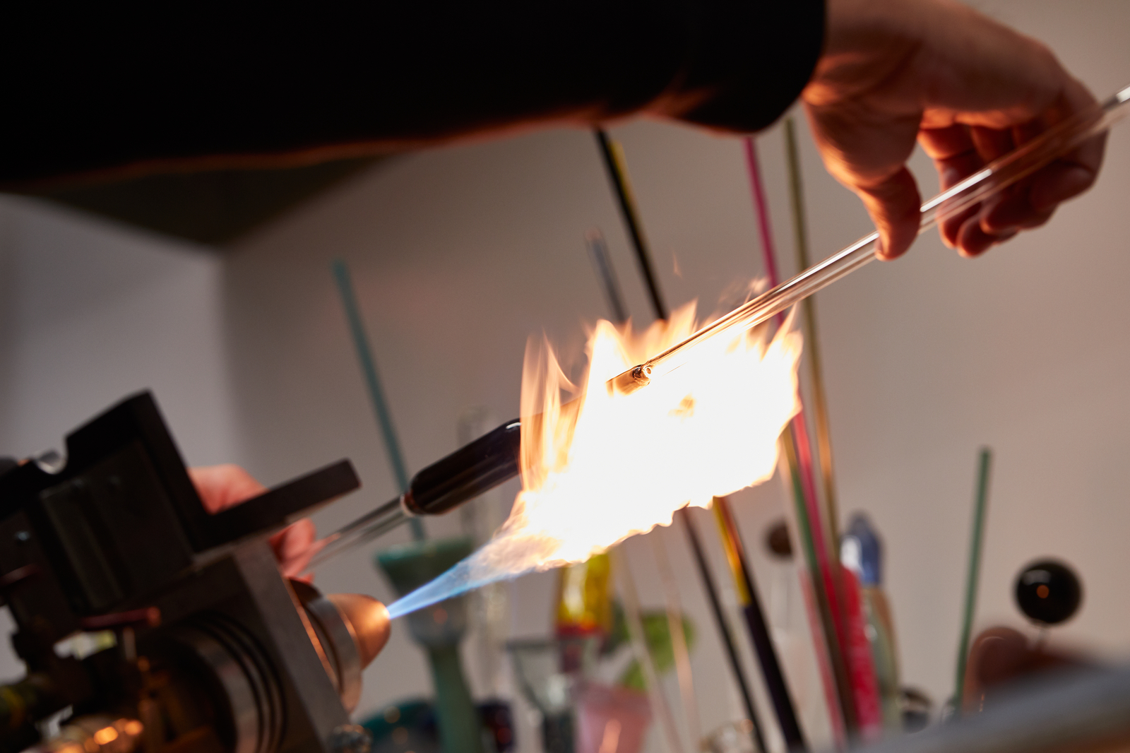 Dabbing A Torch Entails What? - Simply Healths